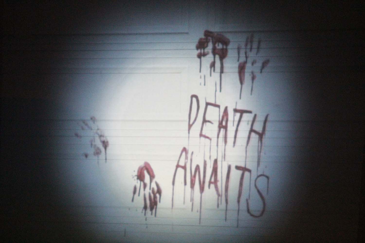 Scream in the Dark Haunted Maze 2017 - Halloween Every Night