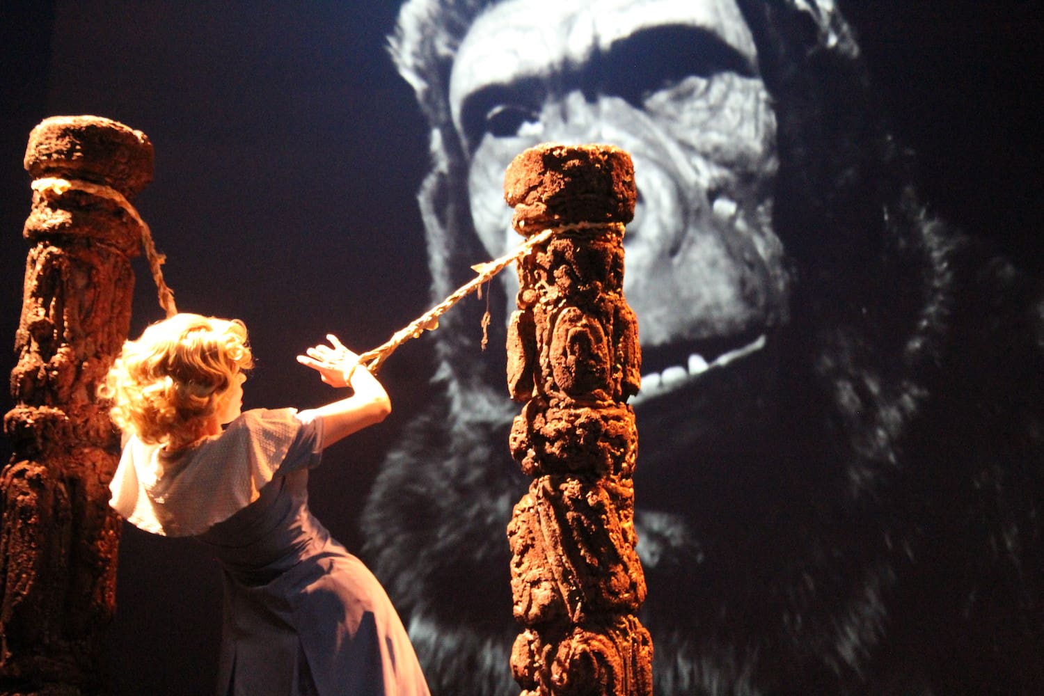 Theater Review: 'King Kong' Konquers in Klever Kavalcade of Kicks and ...